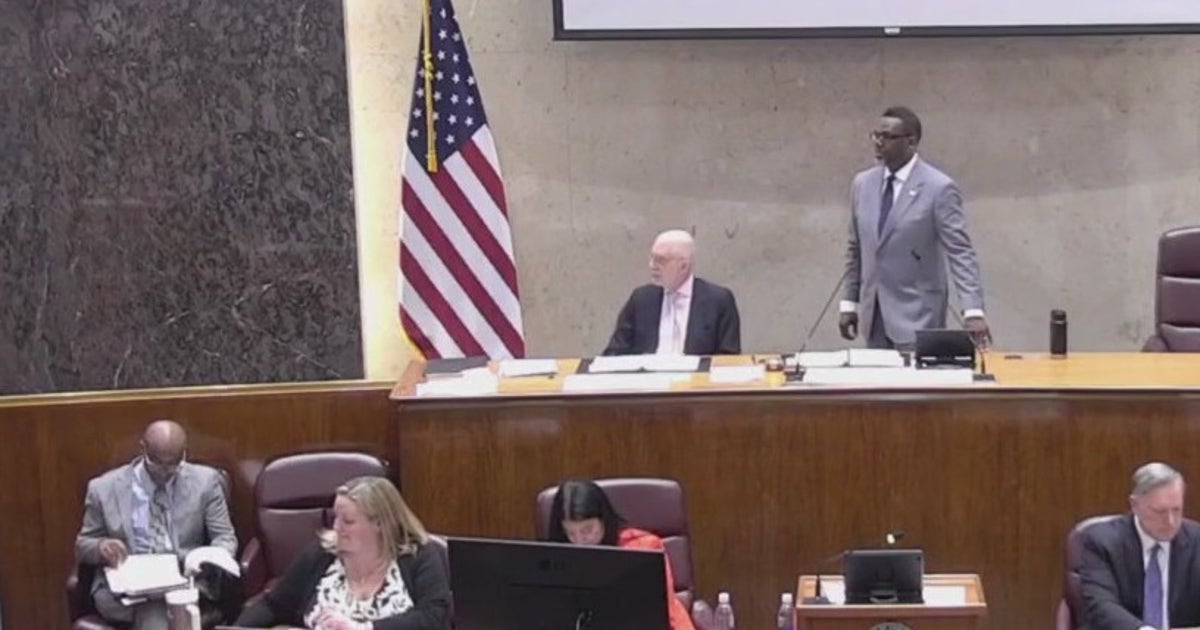 Chicago City Council approves $51M for migrant aid | FOX 32 Chicago