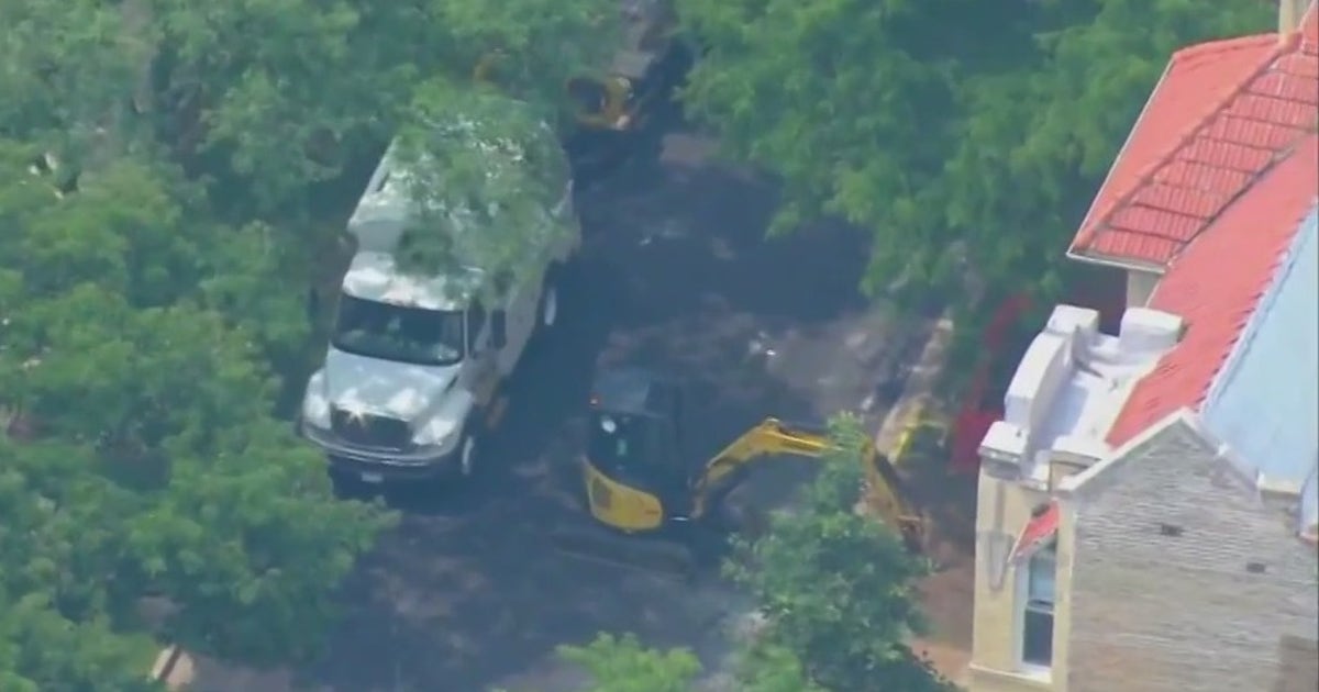Several buildings in Evanston evacuated after high-pressure gas line ...