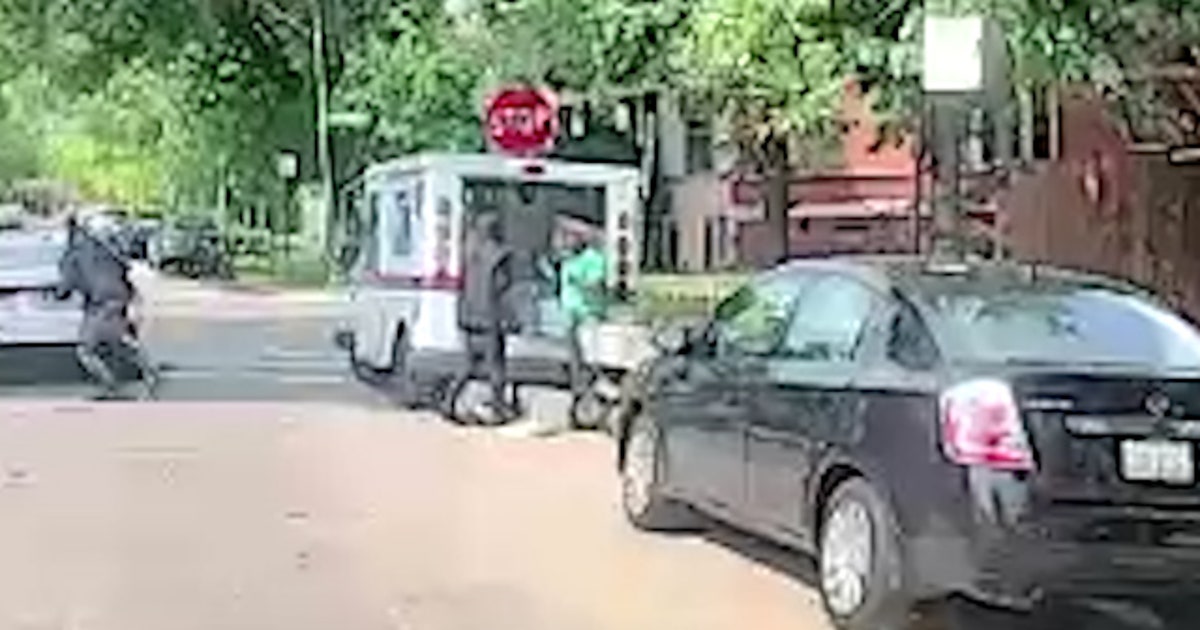 Reward offered in armed robbery of USPS letter carrier in Logan Square ...