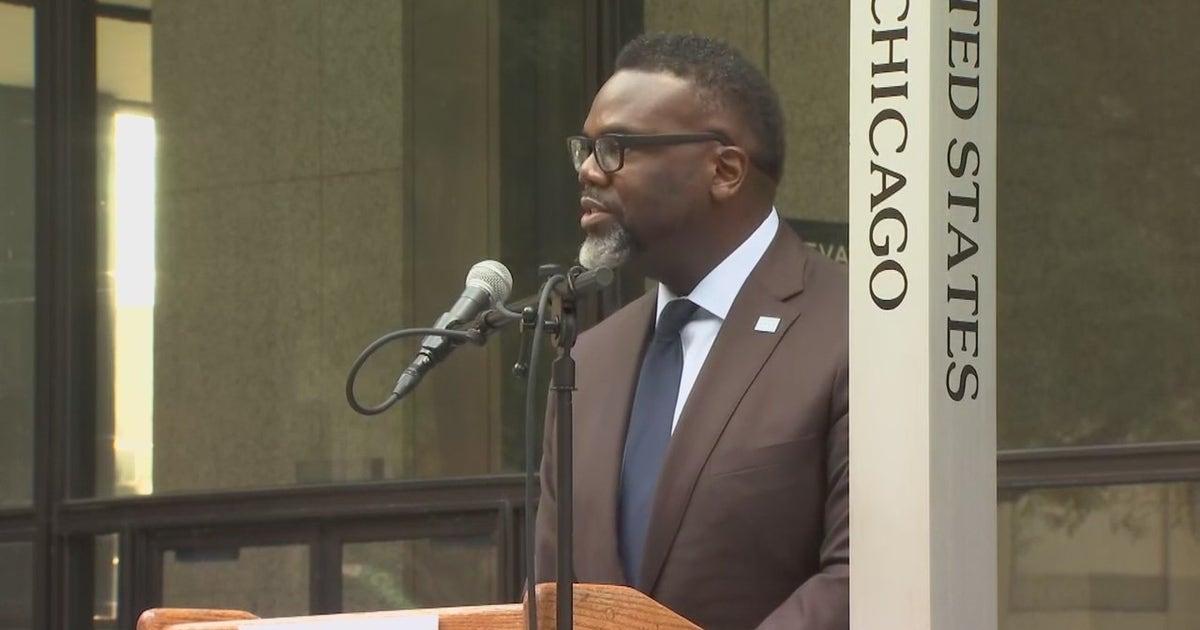 Chicago gathering marks 45th Peace Day celebration at Daley Plaza | FOX ...