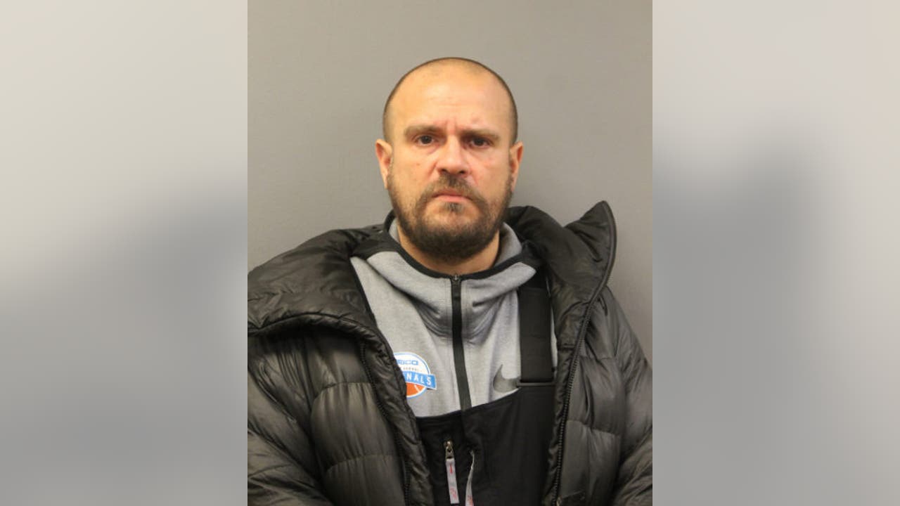 Berwyn man arrested minutes after allegedly stabbing 2 people in Logan ... Berwyn man arrested minutes after allegedly stabbing 2 people in Logan ...