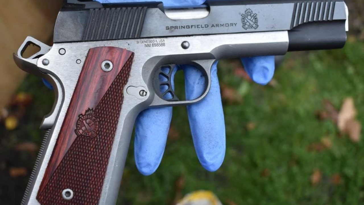 Zion police recover 3 suspected stolen handguns this week | FOX 32 Chicago Zion police recover 3 suspected stolen handguns this week | FOX 32 Chicago