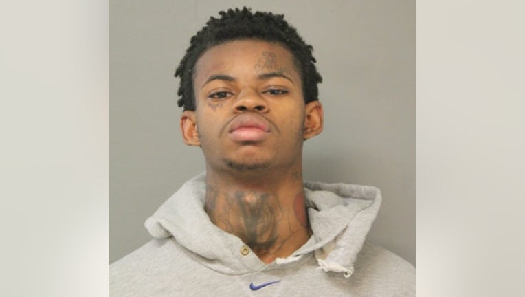 Chicago Man Arrested Right After Robbing Man Battering Him And Another