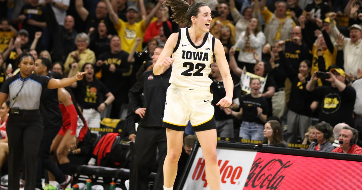 Column: Players like Caitlin Clark and Angel Reese won't take a pay cut ...