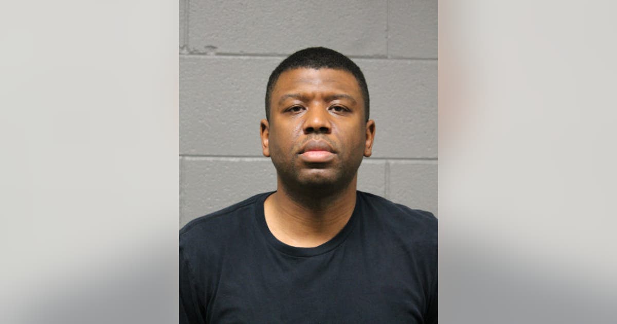 Chicago cop relieved of police powers, accused of sexual misconduct in ...