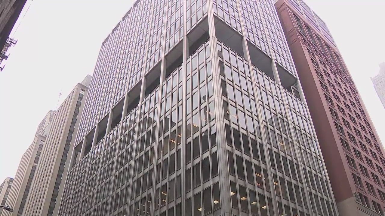 Chicago mayor unveils plan: Revamp Loop buildings into affordable ... Chicago mayor unveils plan: Revamp Loop buildings into affordable ...