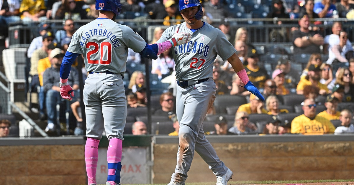 Veteran slugger reportedly picks up player option with Chicago Cubs ...