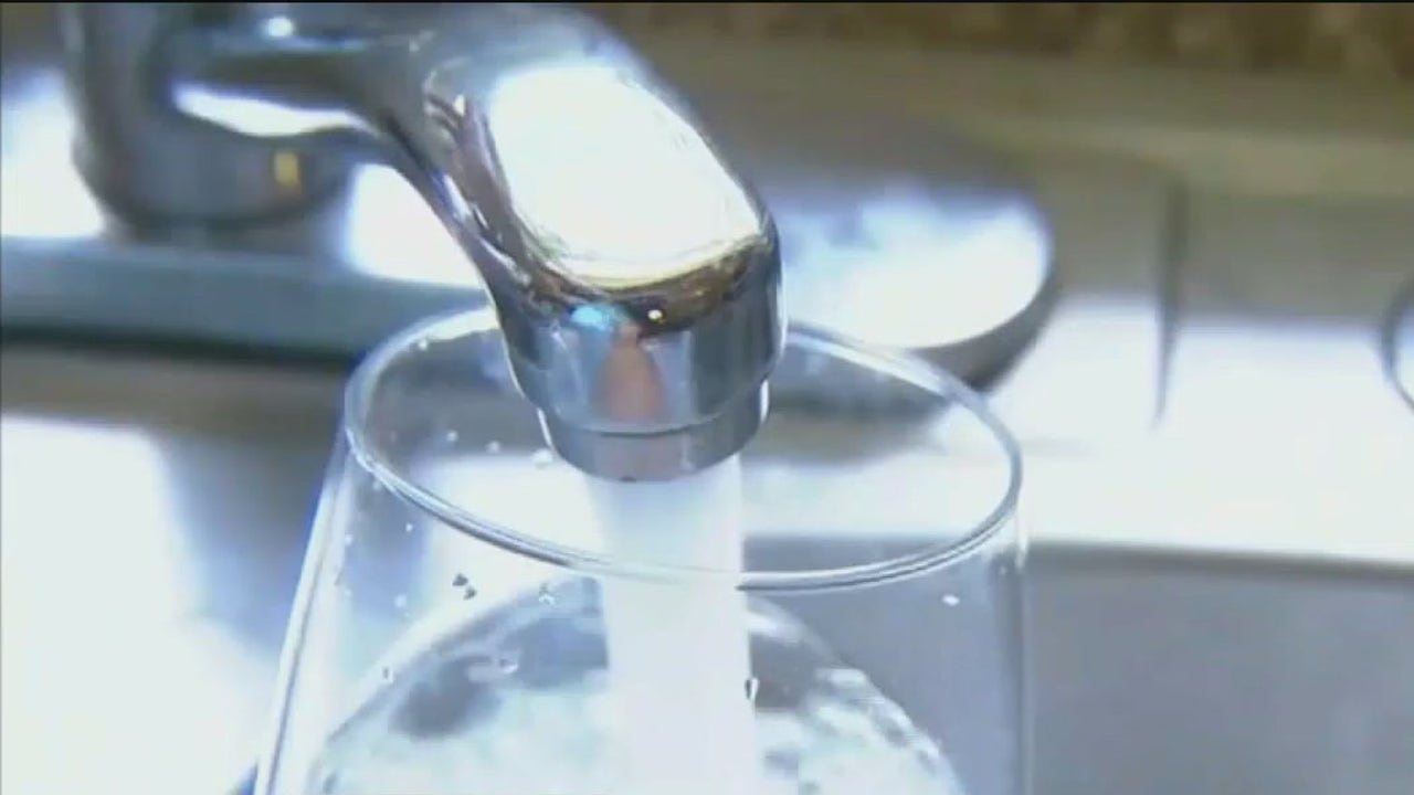 Elgin detects elevated lead levels in some homes' drinking water | FOX ... Elgin detects elevated lead levels in some homes' drinking water | FOX ...