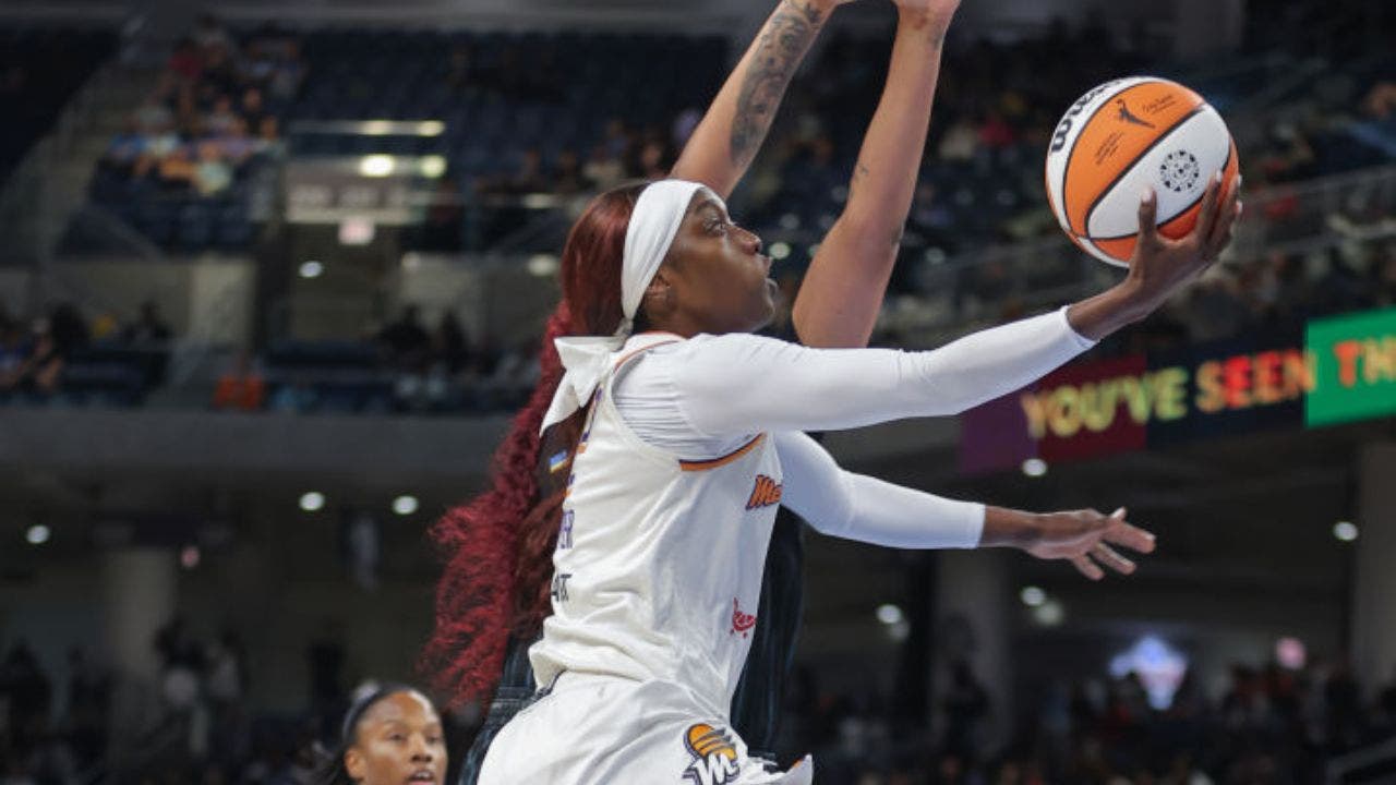 Former Sky star Kahleah Copper returns to Chicago with All-WNBA ...