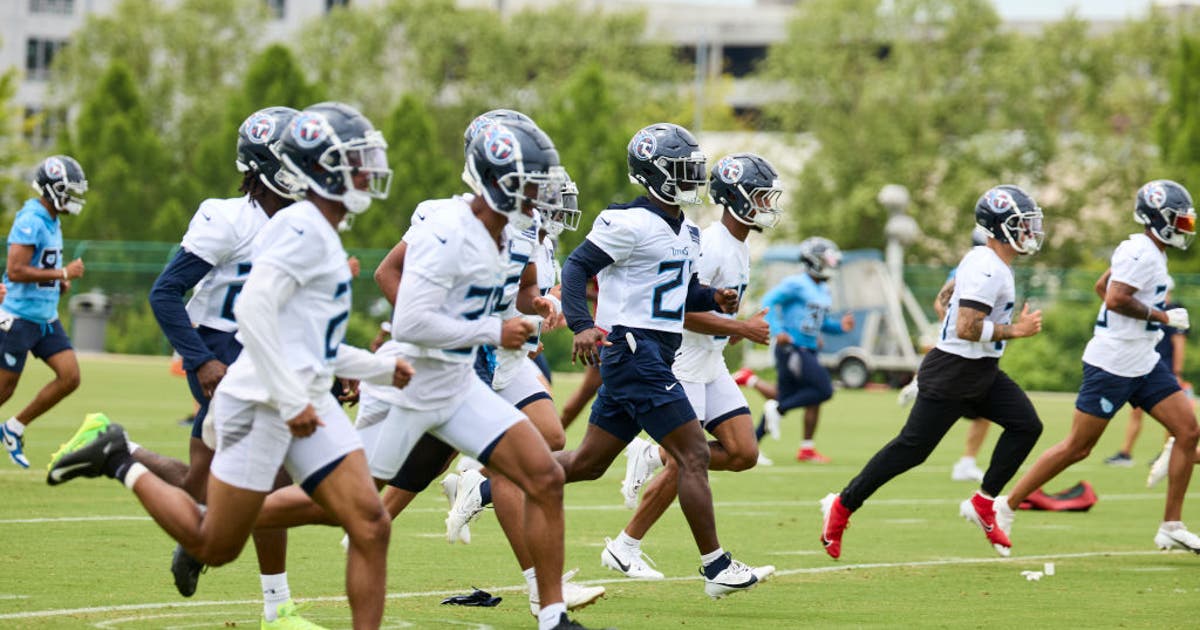 Titans revamped secondary set to debut against Bears rookie Caleb ...