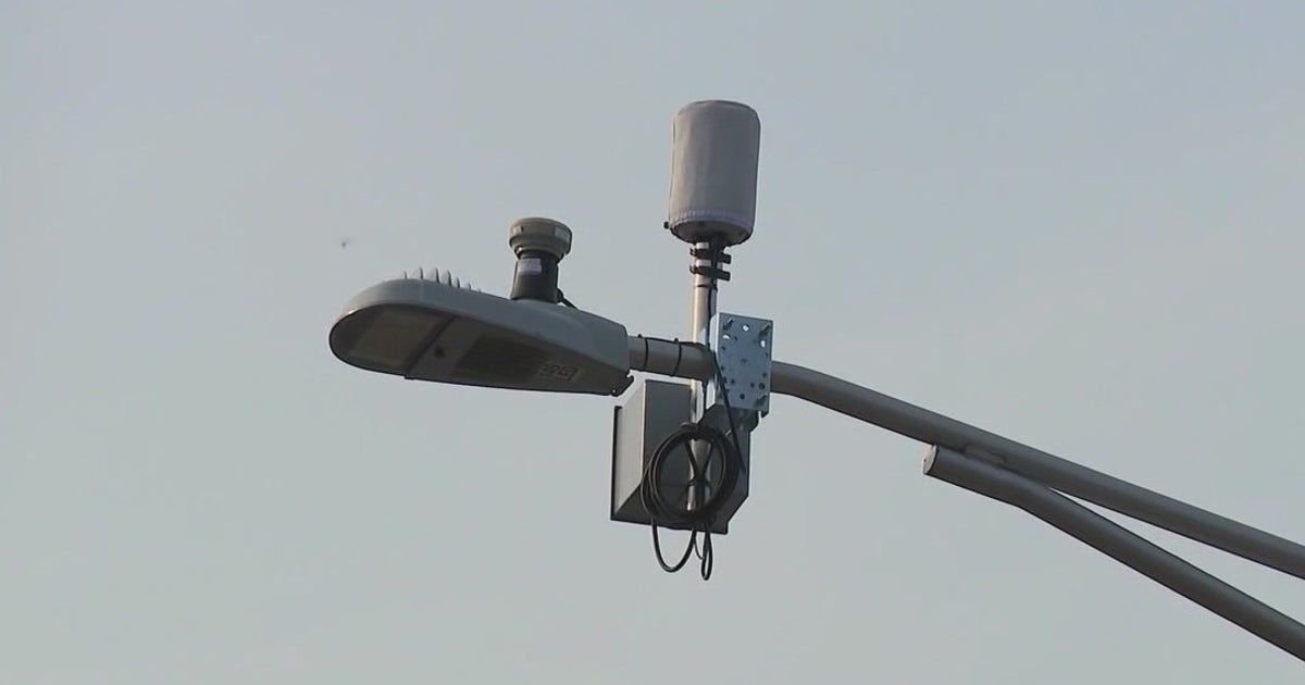 Nearly a year later, Chicago still hasn't chosen a ShotSpotter ...