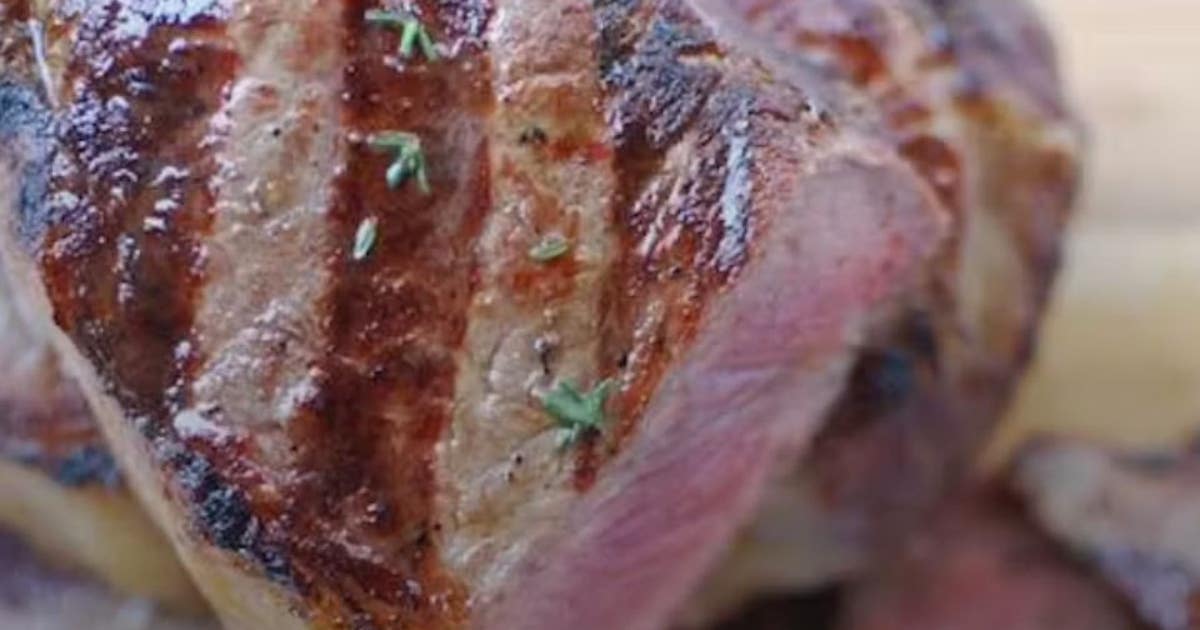Grill up the perfect porterhouse steak with Weber | FOX 32 Chicago