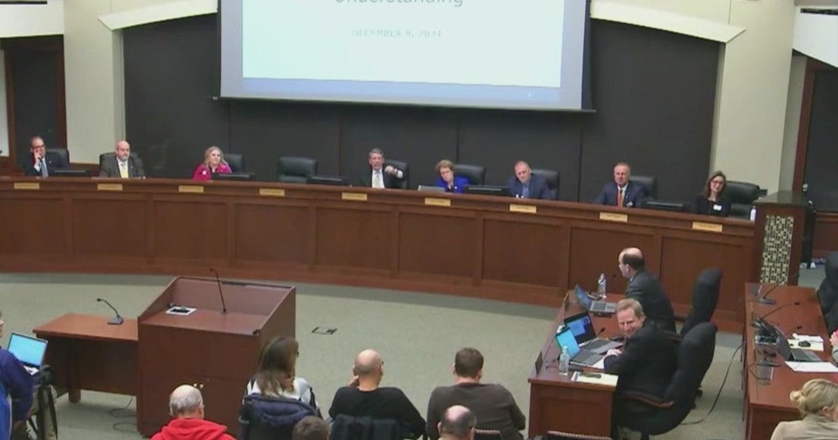 Arlington Heights board unanimously approves property tax deal with ...