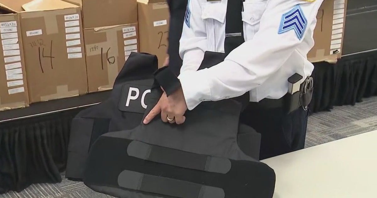 Chicago gas station fundraiser aims to provide life-saving vests for ...