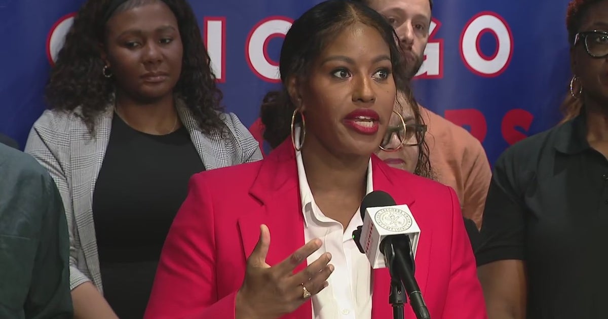 CTU President Stacy Davis Gates goes on temporary medical leave, union ...