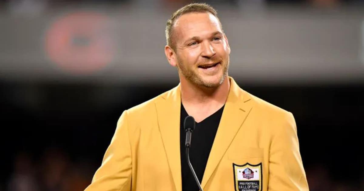 Chicago Bears legend Brian Urlacher slams Illinois Democrats as team ...