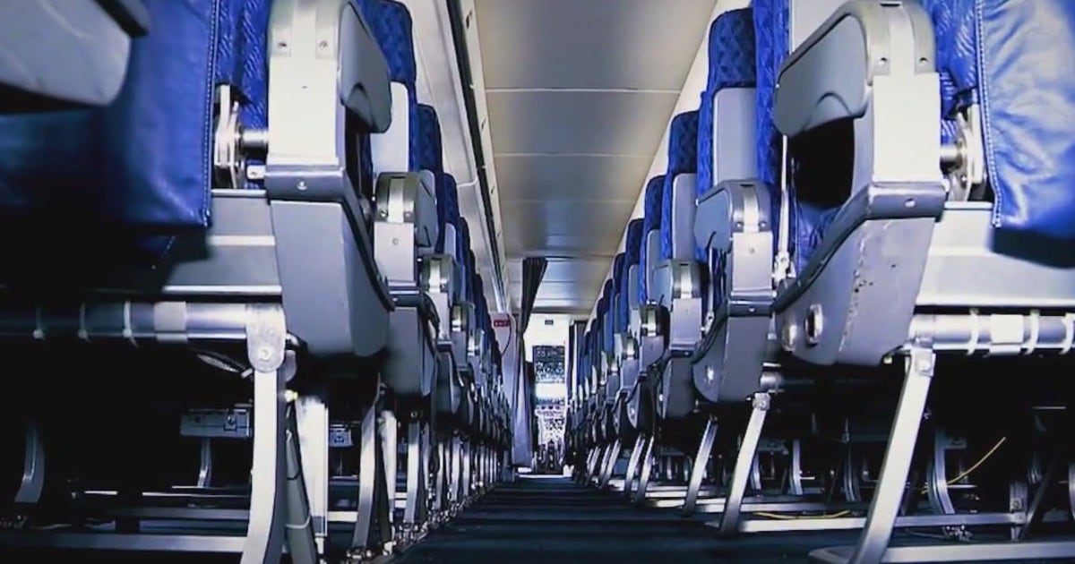 ‘They didn’t protect me’: Woman sues United over alleged assault on ...