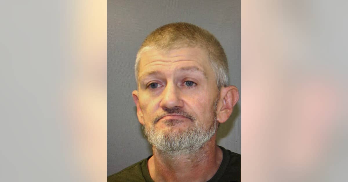 1 in custody after Elmhurst police block streets to serve arrest ...