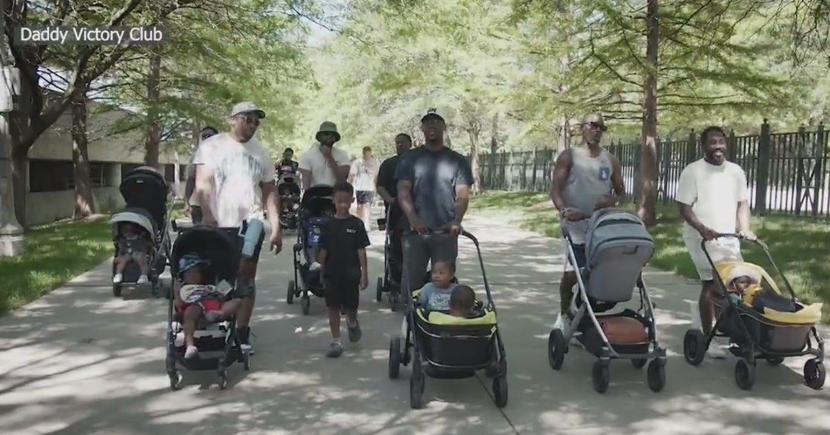 Viral 'Daddy Strolls' give Chicago fathers space to share wins and ...