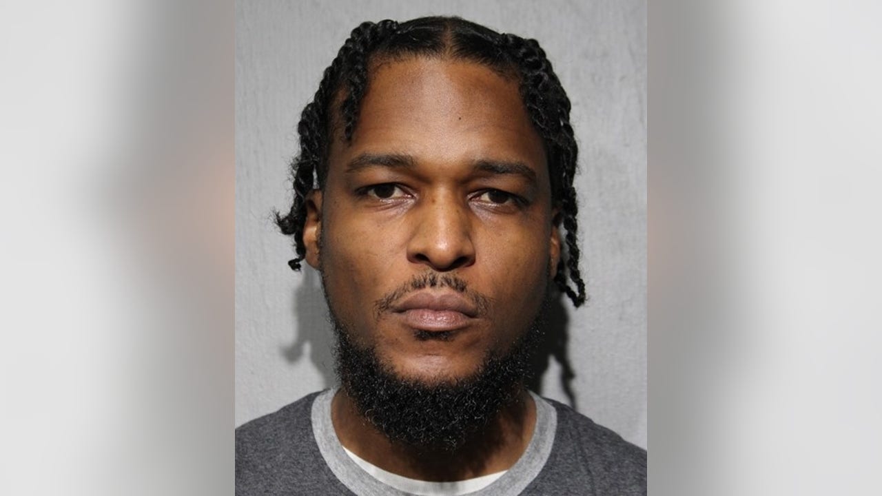 Chicago man charged with murder in deadly South Side car crash | FOX 32 ...