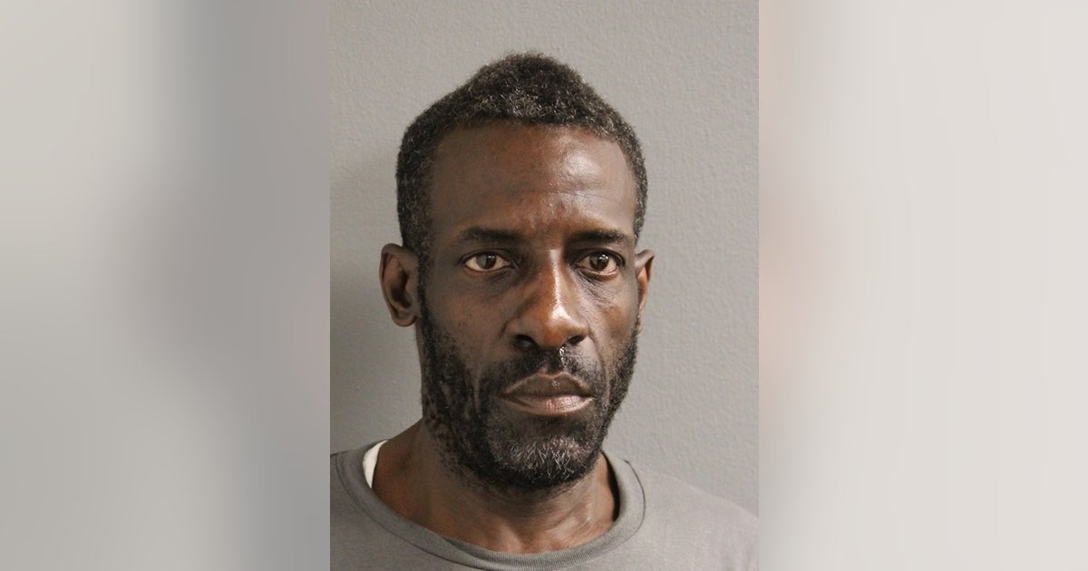 Chicago man arrested hours after shooting that left 52-year-old ...