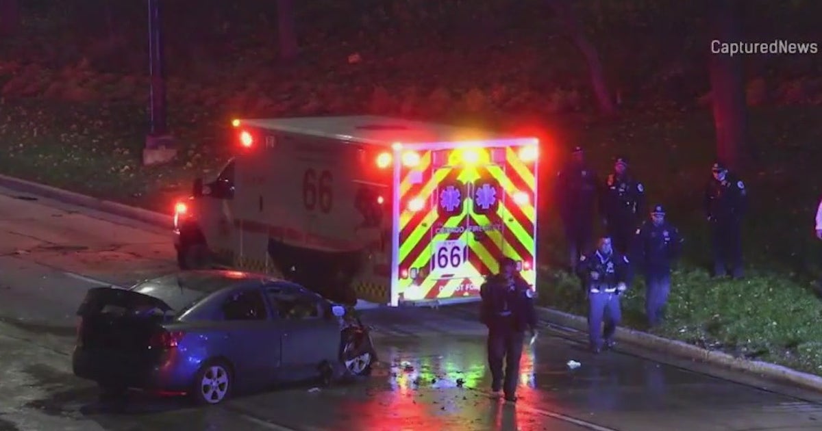 Chicago crash: 2 killed, 2 hurt in Lake Shore Drive collision, police ...