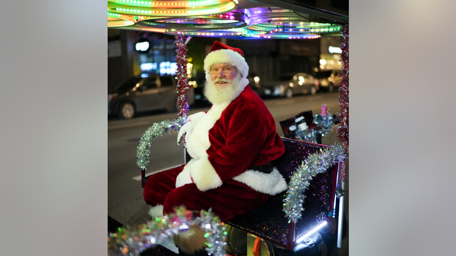 Things to do in Chicago this weekend — One of a Kind Holiday Show, Elf ...