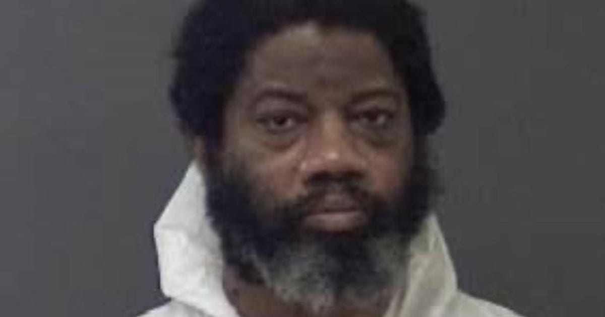 Suspect tried to rob Bolingbrook bank, police say | FOX 32 Chicago