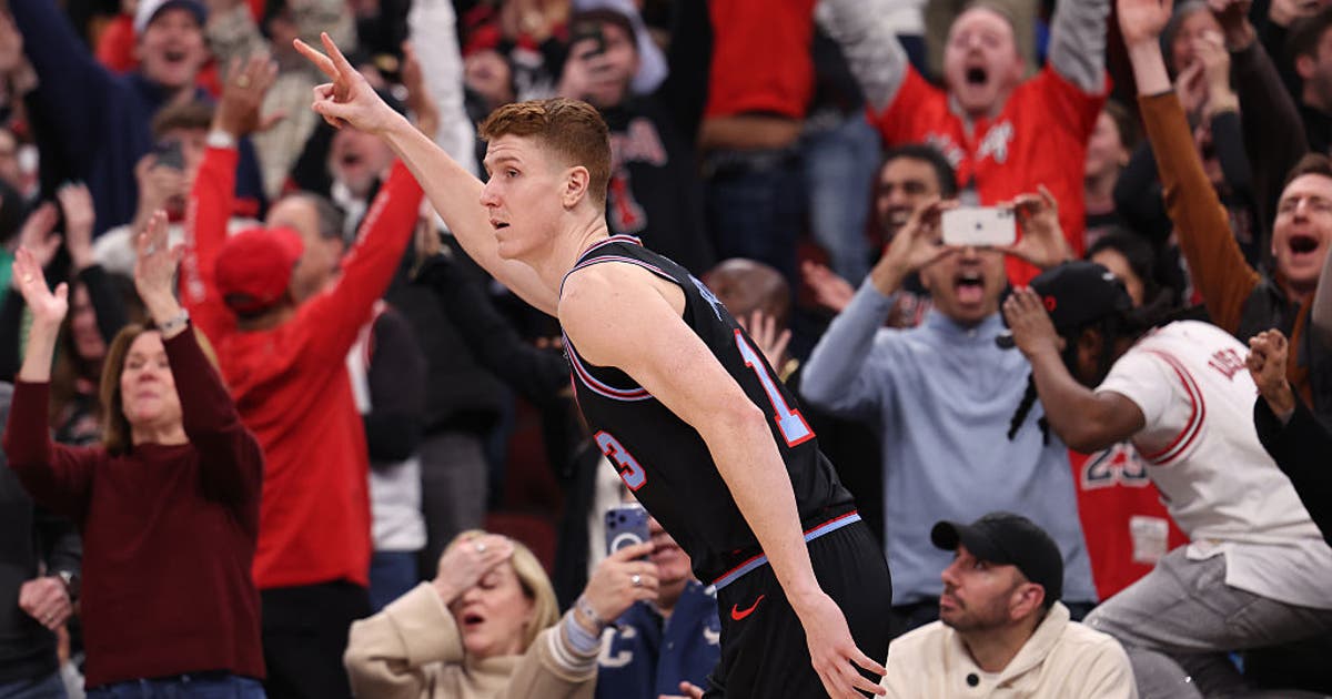 Kevin Huerter's buzzer-beater lifts Bulls past Celtics before Derrick ...