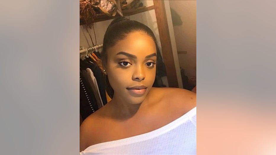 Kitana Brown: Chicago woman missing from North Side, police say | FOX ...