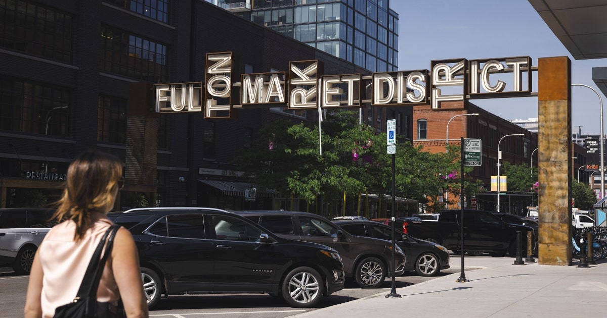 Mars plans to add 600 jobs as it expands Chicago headquarters | FOX 32 ...