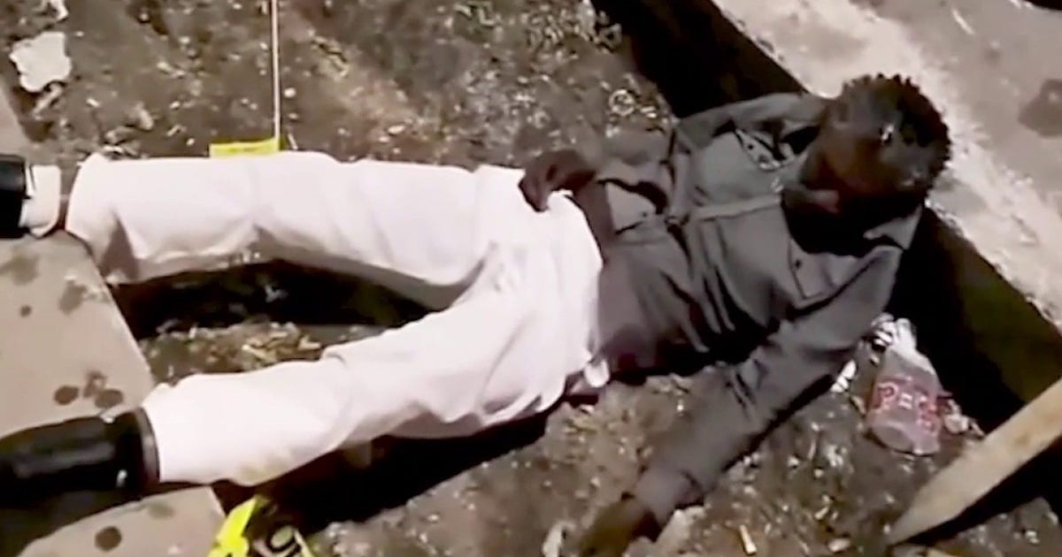 Caught on camera: Security sends Chicago man headfirst into sidewalk on ...