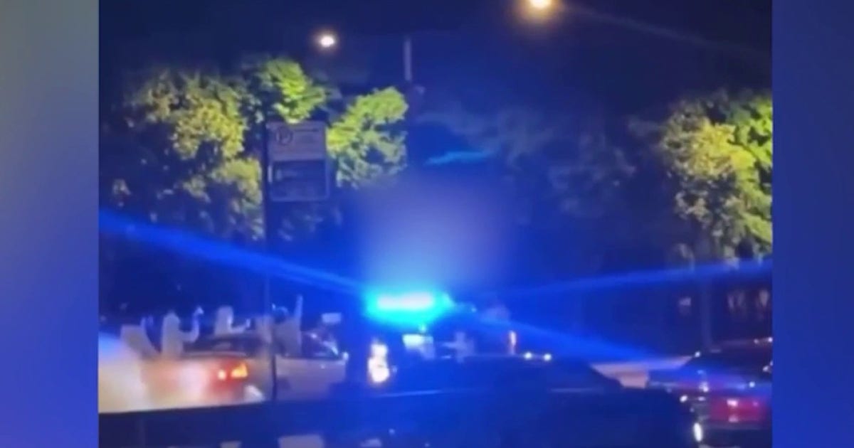 Street takeovers show Chicago police car rammed, teens smacking hood ...