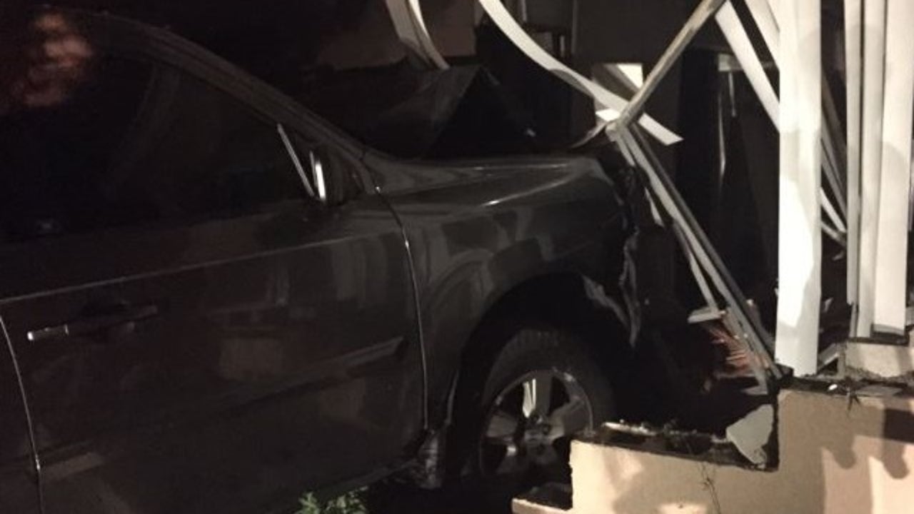 Car crashes into home with people inside | FOX 35 Orlando