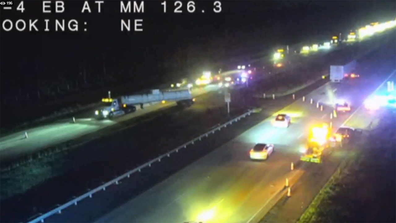 Eastbound I-4 shut down north of DeLand due to fatal crash | FOX 35 Orlando