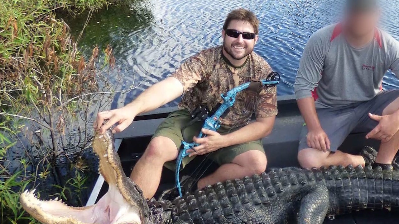 Man recovers after alligator nearly bites off hand | FOX 35 Orlando