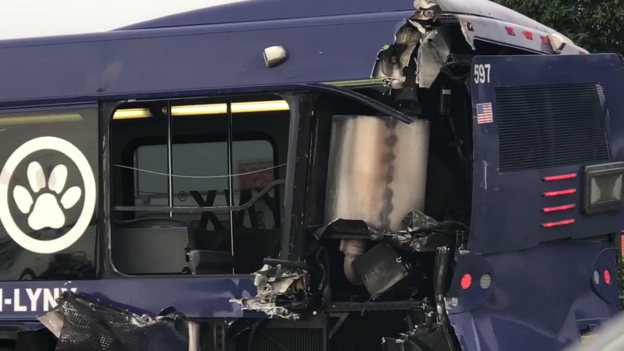Police: 8 injured when truck sideswipes Lynx bus | FOX 35 Orlando