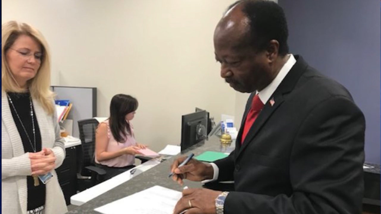Orlando Commissioner Sam Ings seeks to unseat Dyer | FOX 35 Orlando