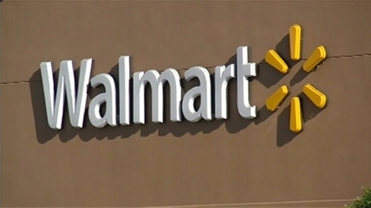 Walmart Store Managers Make 175 000 A Year Report States walmart-store-managers-make-175-000-a-year-report-states