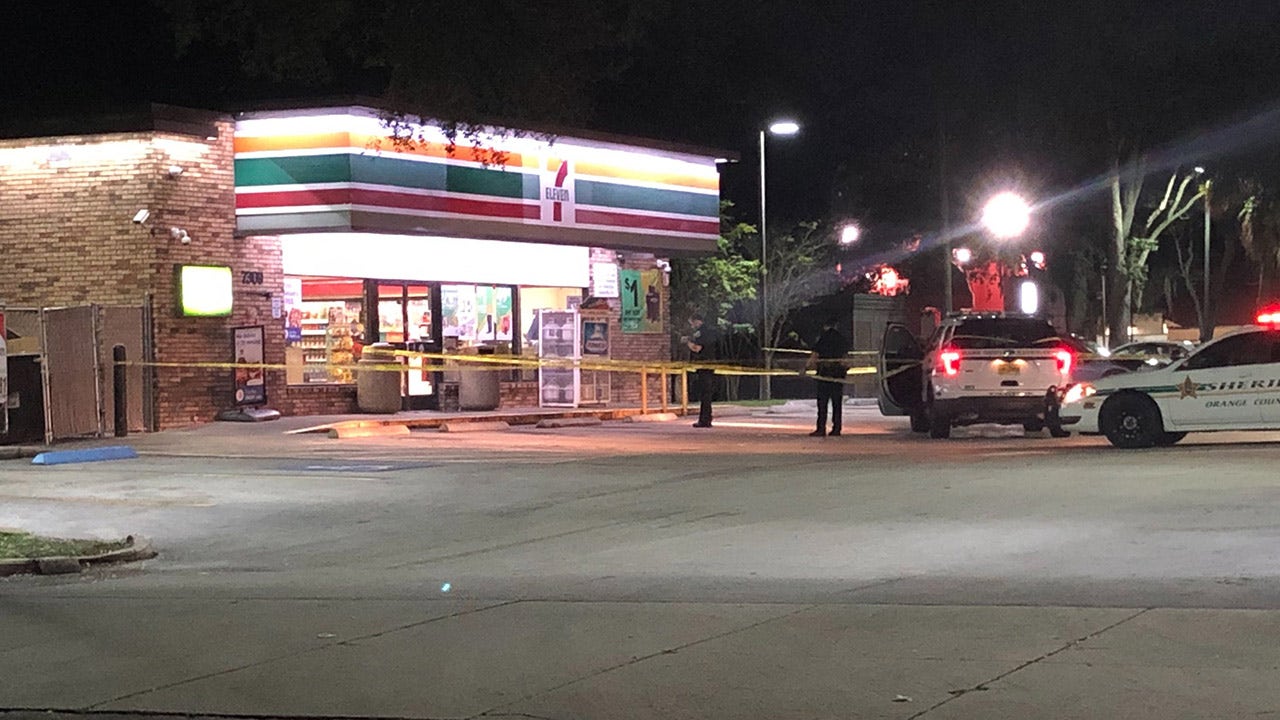1 person seriously injured after stabbing at Orange County 7-Eleven ...