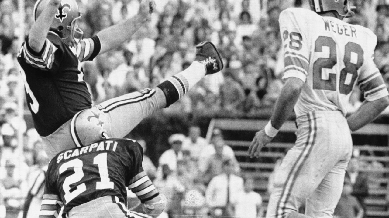 Tom Dempsey, legendary NFL kicker, dead after coronavirus bout at age ...