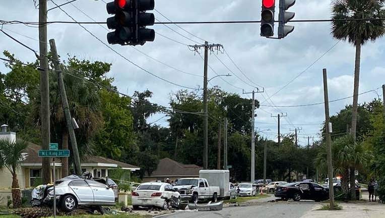 Police Man Flees Traffic Stop T Bones Vehicle At Daytona Beach