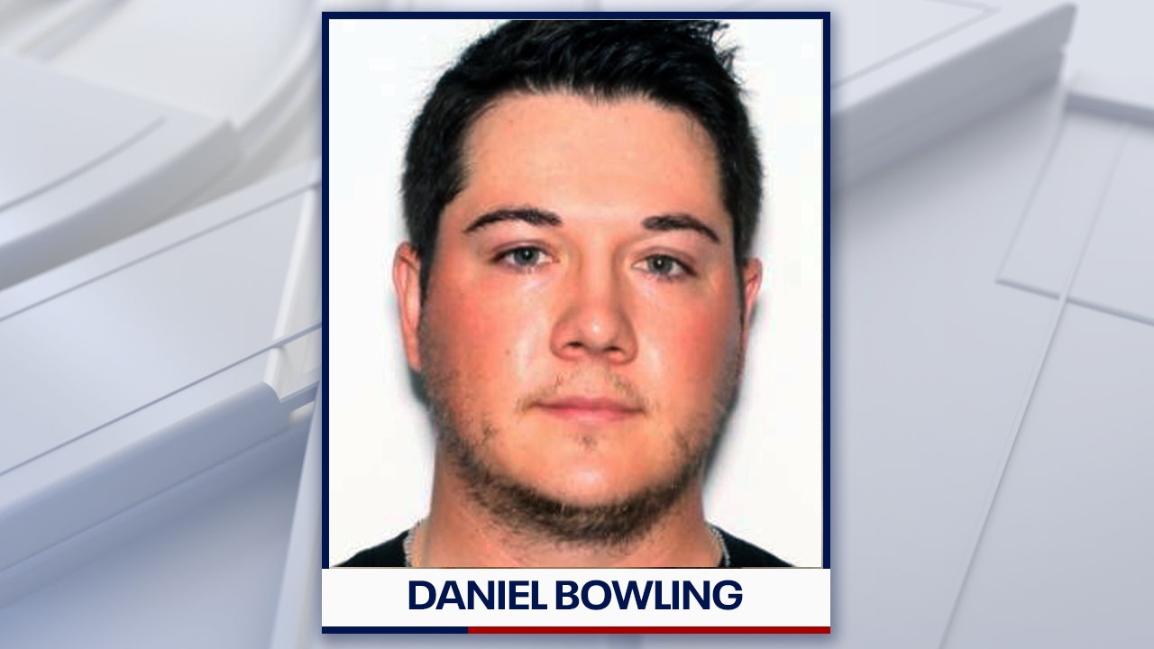 Pro golfer arranged to meet detective who was posing as minor, police ...