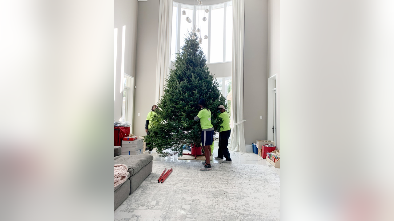 Facebook grant helps Florida Christmas tree delivery service survive ...