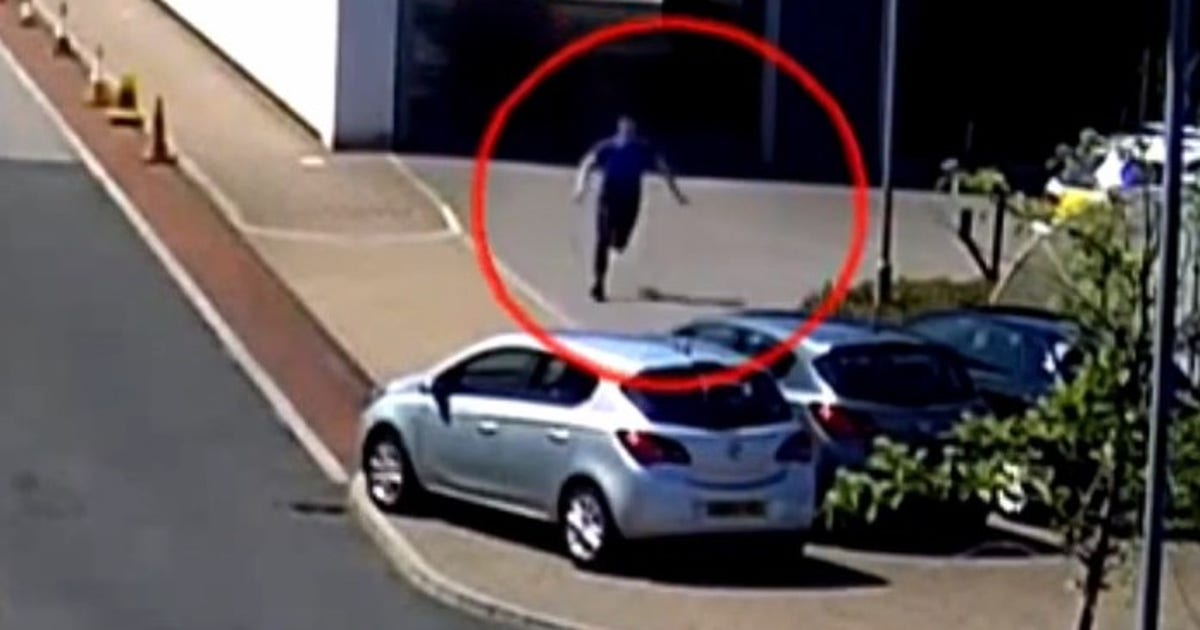 Video shows man escaping from prison van in England | FOX 35 Orlando