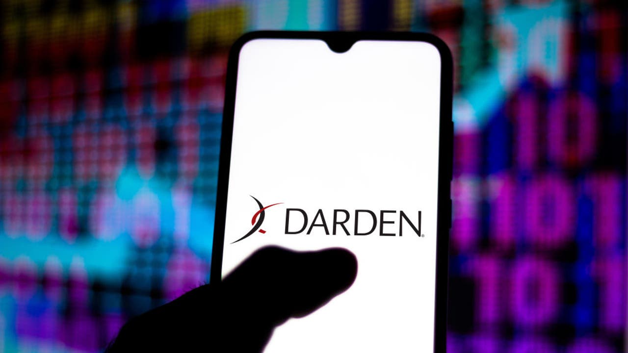 Darden Restaurants CEO to retire in May; insider promoted | FOX 35 Orlando