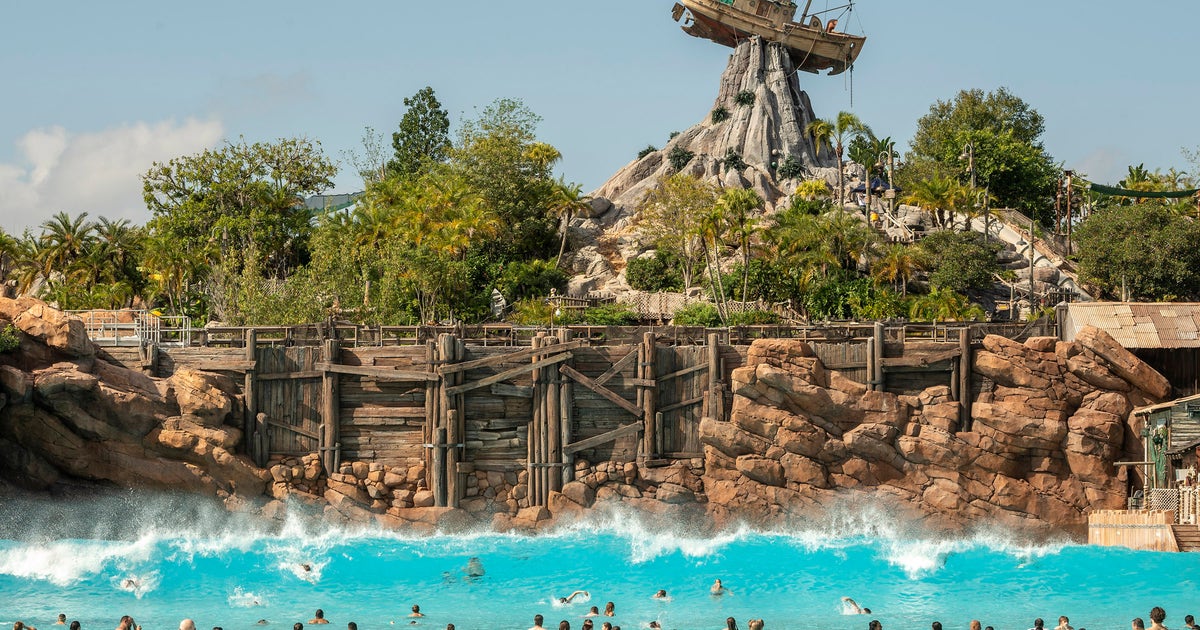 Central Florida water parks close as arctic blast hits the area | FOX ...