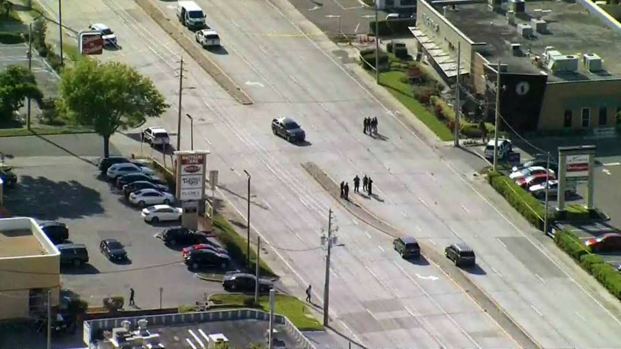 Colonial Drive closed in Orlando due to fatal crash | FOX 35 Orlando