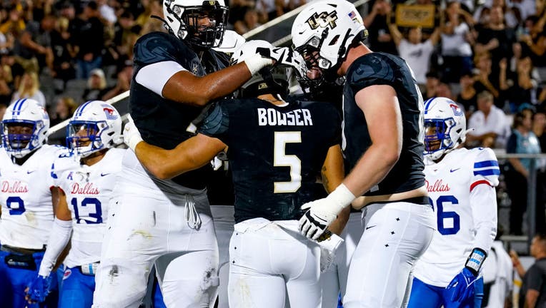 UCF scores 31 unanswered points, beats SMU in AAC opener | FOX 35 Orlando UCF scores 31 unanswered points, beats SMU in AAC opener | FOX 35 Orlando