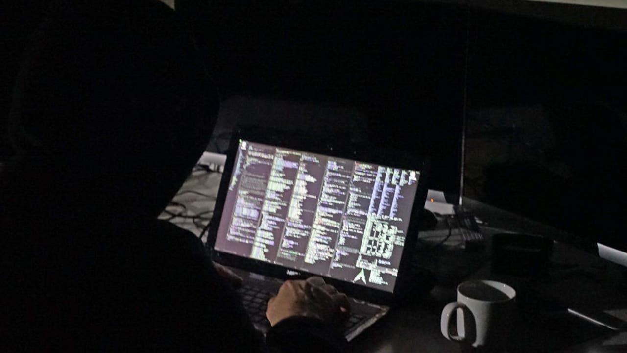 Dating or being defrauded? How romance scams target hopeless romantics ...